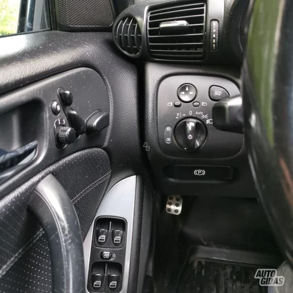 Mercedes-Benz c-220 2005 Viļņa, ar dzinēja tilpumu 2.20 L un nobraukumu 386 tūkst. km par 1700 €, foto 7 vietnē AUTOMOTO.COM.LV