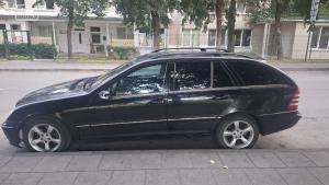 Mercedes-Benz c-220 2005 Viļņa, ar dzinēja tilpumu 2.20 L un nobraukumu 390 tūkst. km par 1400 €, foto 3 vietnē AUTOMOTO.COM.LV