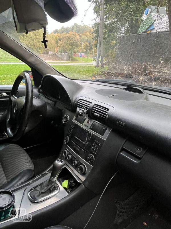 Mercedes-Benz c-220 2005 in Vilnius, with an engine capacity of 2.20 L and mileage of 514 thousand km for 1150 €, photo 6 on AUTOMOTO.COM.LV
