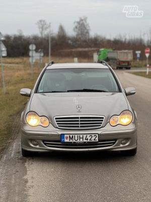 Mercedes-Benz c-220 2006 in Klaipeda, with an engine capacity of 2.10 L and mileage of 480 thousand km for 1550 €, photo 2 on AUTOMOTO.COM.LV