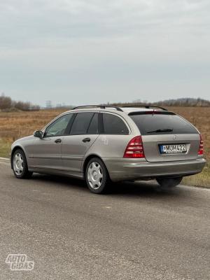 Mercedes-Benz c-220 2006 in Klaipeda, with an engine capacity of 2.10 L and mileage of 480 thousand km for 1550 €, photo 5 on AUTOMOTO.COM.LV