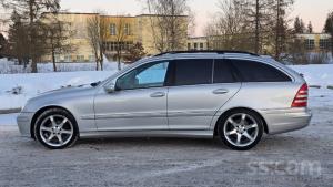 Mercedes-Benz c-220 2006 Aizkraukle, ar dzinēja tilpumu 2.20 L un nobraukumu 353 tūkst. km par 3400 €, foto 22 vietnē AUTOMOTO.COM.LV