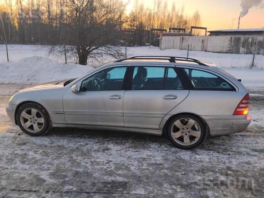 Mercedes-Benz c-220 2006 in Riga, with an engine capacity of 2.20 L and mileage of 0 thousand km for 2100 €, photo 3 on AUTOMOTO.COM.LV
