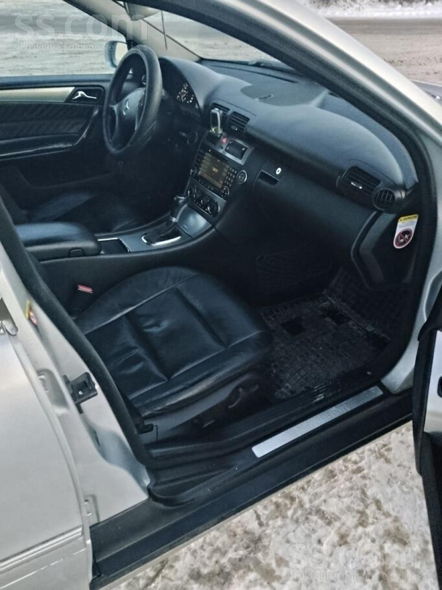 Mercedes-Benz c-220 2006 in Riga, with an engine capacity of 2.20 L and mileage of 0 thousand km for 2100 €, photo 6 on AUTOMOTO.COM.LV