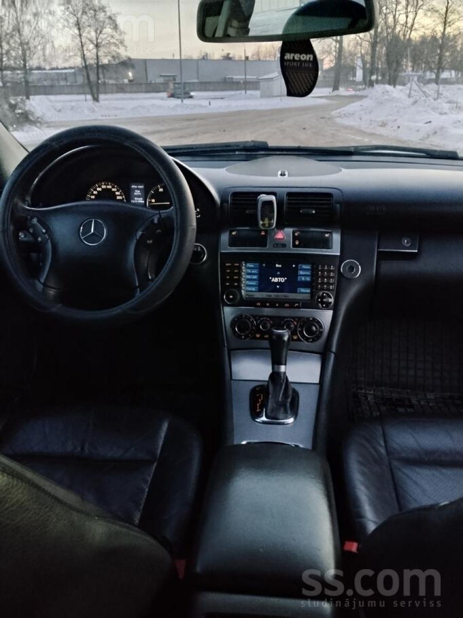Mercedes-Benz c-220 2006 in Riga, with an engine capacity of 2.20 L and mileage of 0 thousand km for 2100 €, photo 7 on AUTOMOTO.COM.LV