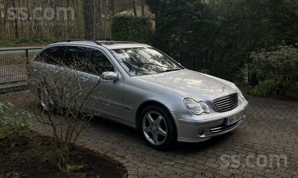 Mercedes-Benz c-220 2007 Rīga, ar dzinēja tilpumu 2.20 L un nobraukumu 350 tūkst. km par 2900 €, foto 5 vietnē AUTOMOTO.COM.LV