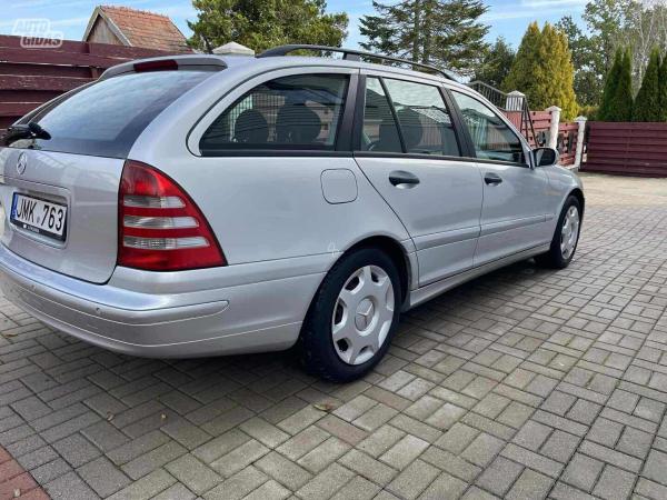 Mercedes-Benz c-220 2007 in Gargzdai, with an engine capacity of 2.20 L and mileage of 302 thousand km for 1850 €, photo 4 on AUTOMOTO.COM.LV
