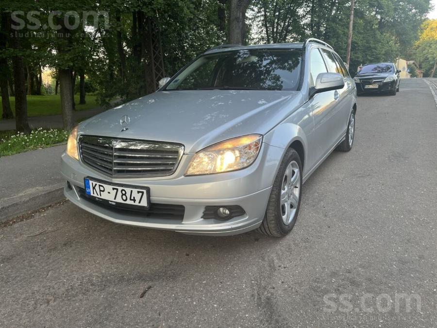 Mercedes-Benz c-220 2008 Rīga, ar dzinēja tilpumu 2.20 L un nobraukumu 386 tūkst. km par 3500 €, foto 4 vietnē AUTOMOTO.COM.LV