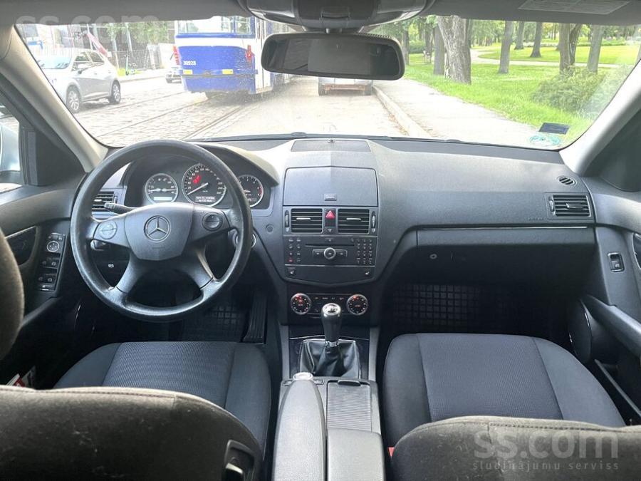 Mercedes-Benz c-220 2008 Rīga, ar dzinēja tilpumu 2.20 L un nobraukumu 386 tūkst. km par 3500 €, foto 11 vietnē AUTOMOTO.COM.LV