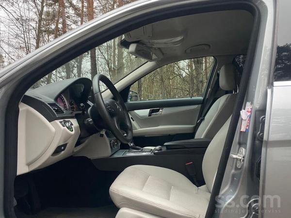 Mercedes-Benz c-220 2008 Rīga, ar dzinēja tilpumu 2.20 L un nobraukumu 0 tūkst. km par 4599 €, foto 9 vietnē AUTOMOTO.COM.LV