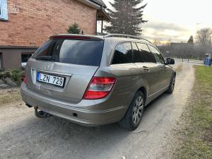 Mercedes-Benz c-220 2008 in Jonava, with an engine capacity of 2.20 L and mileage of 317 thousand km for 1850 €, photo 4 on AUTOMOTO.COM.LV