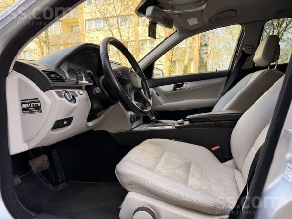 Mercedes-Benz c-220 2008 Liepāja, ar dzinēja tilpumu 2.20 L un nobraukumu 267 tūkst. km par 3800 €, foto 8 vietnē AUTOMOTO.COM.LV
