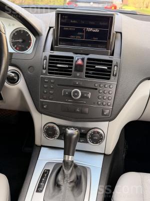 Mercedes-Benz c-220 2008 Liepāja, ar dzinēja tilpumu 2.20 L un nobraukumu 267 tūkst. km par 3800 €, foto 13 vietnē AUTOMOTO.COM.LV