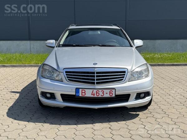 Мерседес Ц 220 2008 в Рига, объемом двигателя 2.20 л и пробегом 311 тыс. км за 2790 €, фото 2 на AUTOMOTO.COM.LV