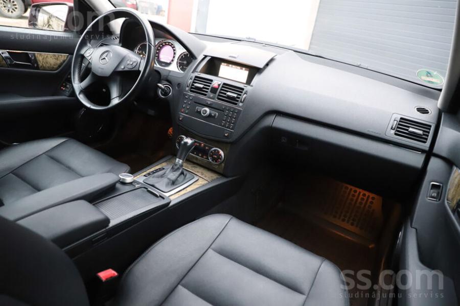 Mercedes-Benz c-220 2008 Tukums, ar dzinēja tilpumu 2.20 L un nobraukumu 363 tūkst. km par 5950 €, foto 8 vietnē AUTOMOTO.COM.LV