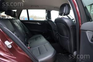 Mercedes-Benz c-220 2008 Tukums, ar dzinēja tilpumu 2.20 L un nobraukumu 363 tūkst. km par 5950 €, foto 16 vietnē AUTOMOTO.COM.LV
