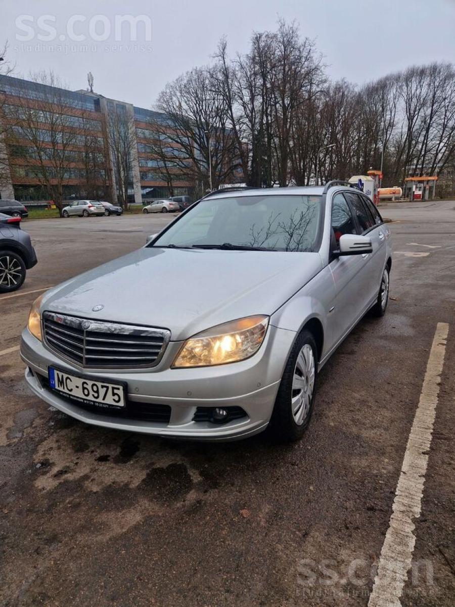 Mercedes-Benz c-220 2009 Rīga, ar dzinēja tilpumu 2.20 L un nobraukumu 334 tūkst. km par 3700 €, foto 1 vietnē AUTOMOTO.COM.LV