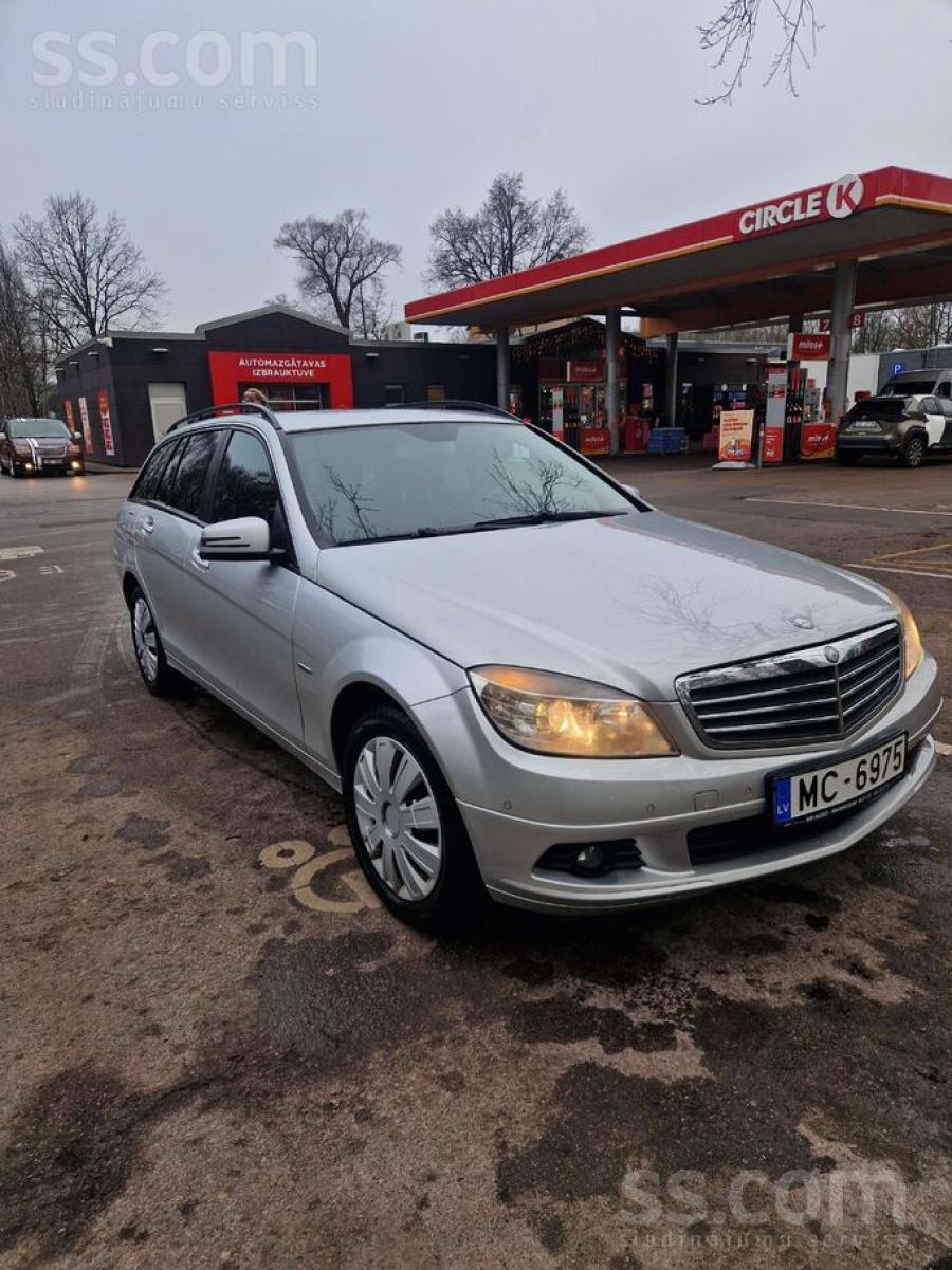 Mercedes-Benz c-220 2009 Rīga, ar dzinēja tilpumu 2.20 L un nobraukumu 334 tūkst. km par 3700 €, foto 2 vietnē AUTOMOTO.COM.LV