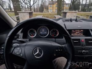 Mercedes-Benz c-220 2009 Rīga, ar dzinēja tilpumu 2.20 L un nobraukumu 334 tūkst. km par 3700 €, foto 6 vietnē AUTOMOTO.COM.LV