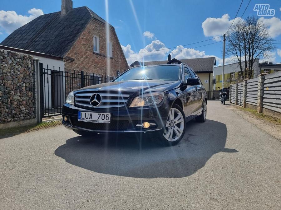 Mercedes-Benz c-220 2009 Šauļi, ar dzinēja tilpumu 2.20 L un nobraukumu 317 tūkst. km par 4650 €, foto 1 vietnē AUTOMOTO.COM.LV