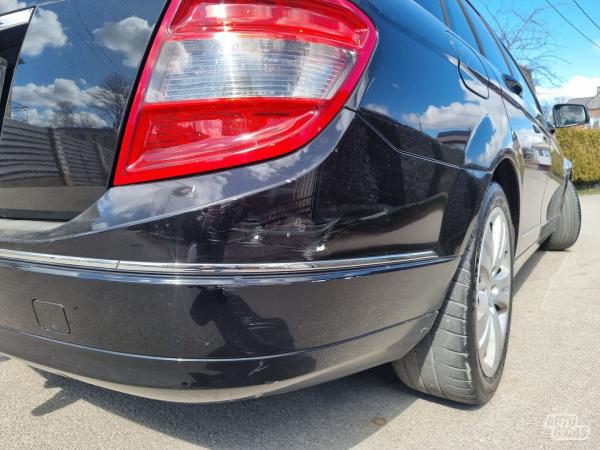 Mercedes-Benz c-220 2009 Šauļi, ar dzinēja tilpumu 2.20 L un nobraukumu 317 tūkst. km par 4650 €, foto 10 vietnē AUTOMOTO.COM.LV