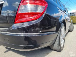 Mercedes-Benz c-220 2009 Šauļi, ar dzinēja tilpumu 2.20 L un nobraukumu 317 tūkst. km par 4650 €, foto 11 vietnē AUTOMOTO.COM.LV