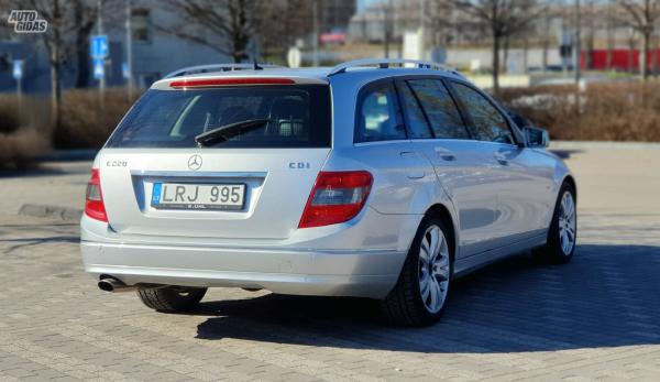 Mercedes-Benz c-220 2009 Viļņa, ar dzinēja tilpumu 2.20 L un nobraukumu 400 tūkst. km par 2600 €, foto 2 vietnē AUTOMOTO.COM.LV
