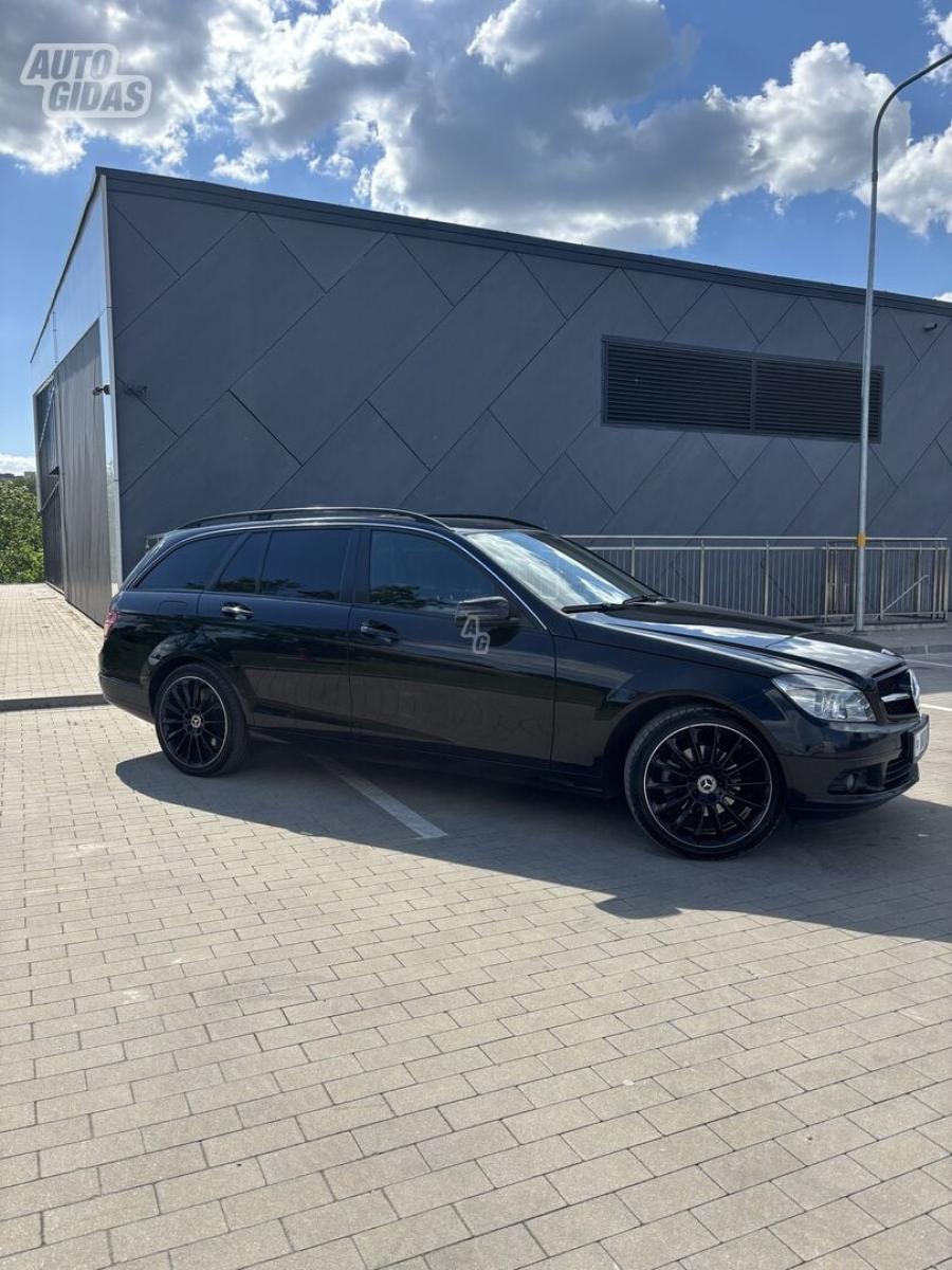 Mercedes-Benz c-220 2009 in Vilnius, with an engine capacity of 2.20 L and mileage of 390 thousand km for 3900 €, photo 7 on AUTOMOTO.COM.LV