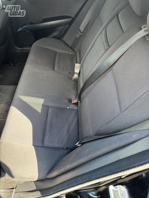 Mercedes-Benz c-220 2009 in Vilnius, with an engine capacity of 2.20 L and mileage of 390 thousand km for 3900 €, photo 17 on AUTOMOTO.COM.LV