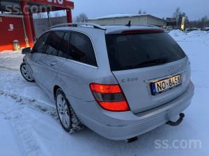 Mercedes-Benz c-220 2009 in Dobele, with an engine capacity of 2.20 L and mileage of 282 thousand km for 3500 €, photo 4 on AUTOMOTO.COM.LV