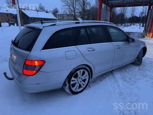 Mercedes-Benz c-220 2009 in Dobele, with an engine capacity of 2.20 L and mileage of 282 thousand km for 3500 €, photo 6 on AUTOMOTO.COM.LV