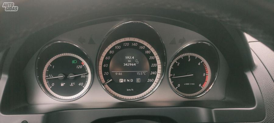 Mercedes-Benz c-220 2010 in Vilnius, with an engine capacity of 2.20 L and mileage of 342 thousand km for 3600 €, photo 9 on AUTOMOTO.COM.LV