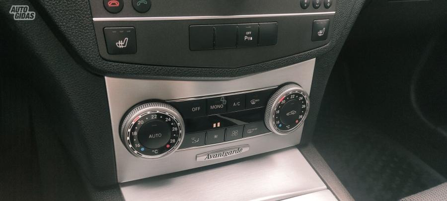 Mercedes-Benz c-220 2010 in Vilnius, with an engine capacity of 2.20 L and mileage of 342 thousand km for 3600 €, photo 11 on AUTOMOTO.COM.LV
