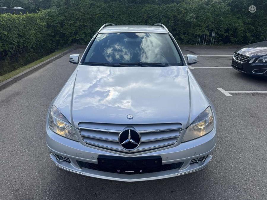Mercedes-Benz c-220 2010 in Vilnius, with an engine capacity of 2.14 L and mileage of 241 thousand km for 5100 €, photo 3 on AUTOMOTO.COM.LV