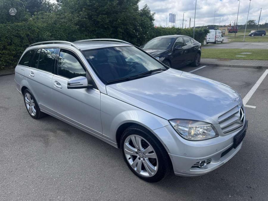 Mercedes-Benz c-220 2010 in Vilnius, with an engine capacity of 2.14 L and mileage of 241 thousand km for 5100 €, photo 4 on AUTOMOTO.COM.LV