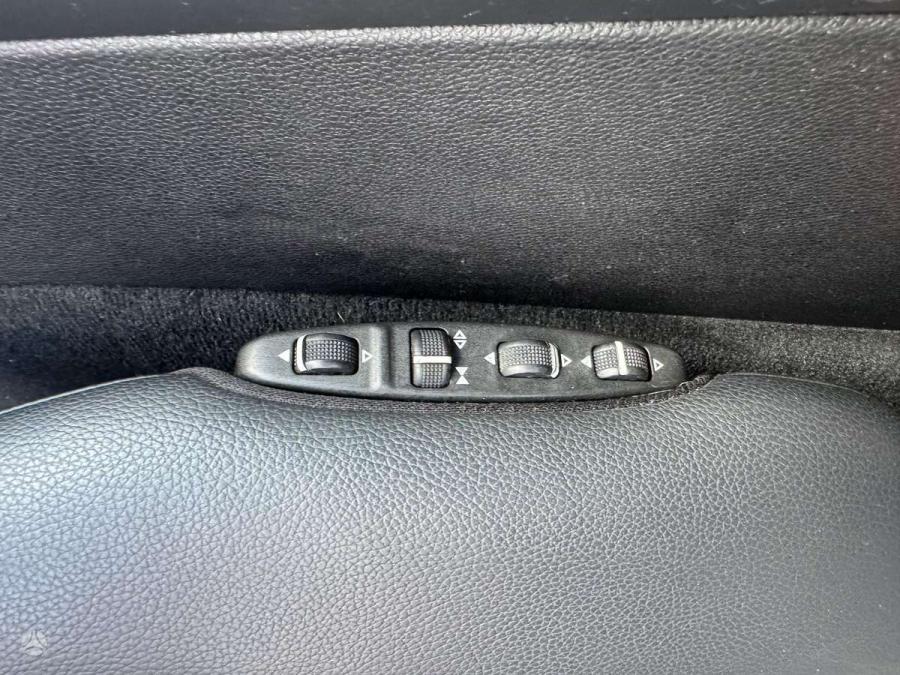 Mercedes-Benz c-220 2010 in Vilnius, with an engine capacity of 2.14 L and mileage of 241 thousand km for 5100 €, photo 10 on AUTOMOTO.COM.LV