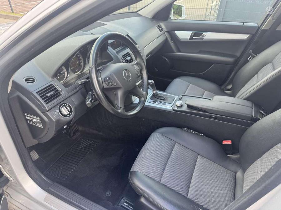 Mercedes-Benz c-220 2010 in Vilnius, with an engine capacity of 2.14 L and mileage of 241 thousand km for 5100 €, photo 11 on AUTOMOTO.COM.LV