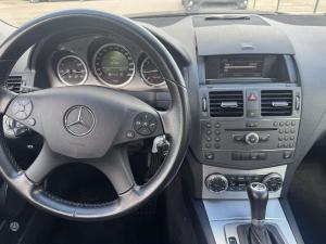 Mercedes-Benz c-220 2010 in Vilnius, with an engine capacity of 2.14 L and mileage of 241 thousand km for 5100 €, photo 14 on AUTOMOTO.COM.LV