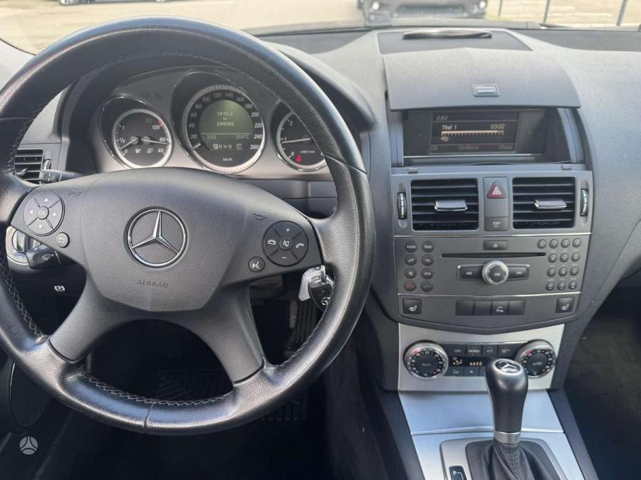 Mercedes-Benz c-220 2010 in Vilnius, with an engine capacity of 2.14 L and mileage of 241 thousand km for 5100 €, photo 14 on AUTOMOTO.COM.LV