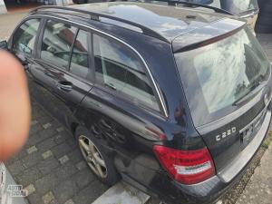 Mercedes-Benz c-220 2011 in Kaunas, with an engine capacity of 2.10 L and mileage of 380 thousand km for 2555 €, photo 5 on AUTOMOTO.COM.LV
