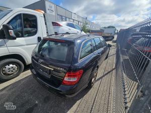 Mercedes-Benz c-220 2011 in Kaunas, with an engine capacity of 2.10 L and mileage of 301 thousand km for 2650 €, photo 8 on AUTOMOTO.COM.LV