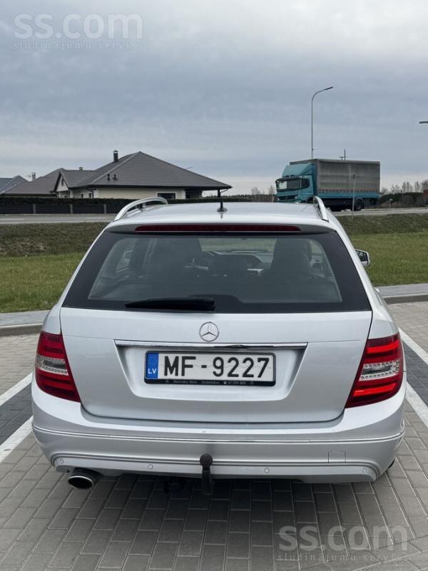 Mercedes-Benz c-220 2011 Rīga, ar dzinēja tilpumu 2.20 L un nobraukumu 0 tūkst. km par 5300 €, foto 5 vietnē AUTOMOTO.COM.LV