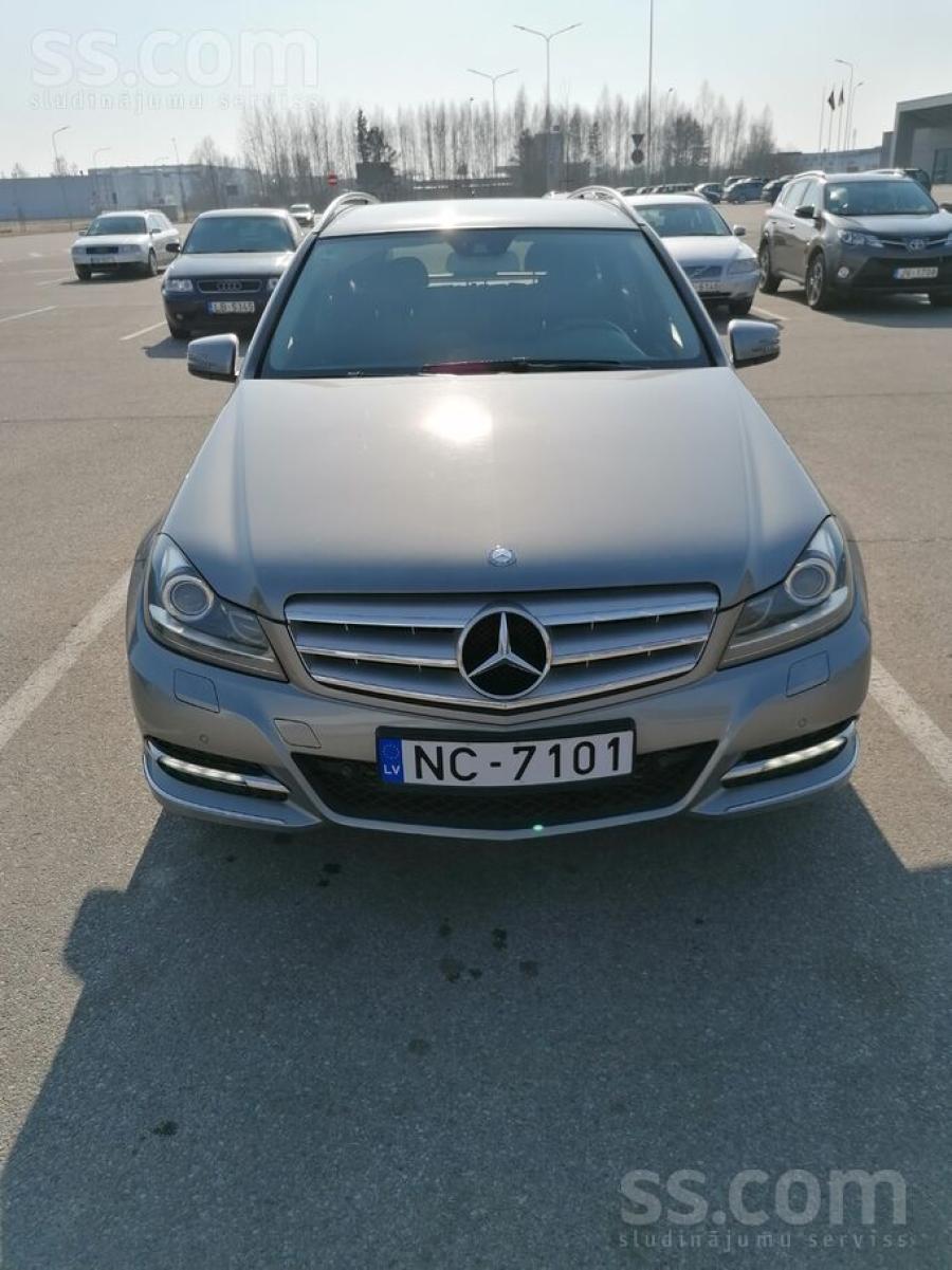 Mercedes-Benz c-220 2011 in Cesis, with an engine capacity of 2.10 L and mileage of 292 thousand km for 6200 €, photo 4 on AUTOMOTO.COM.LV
