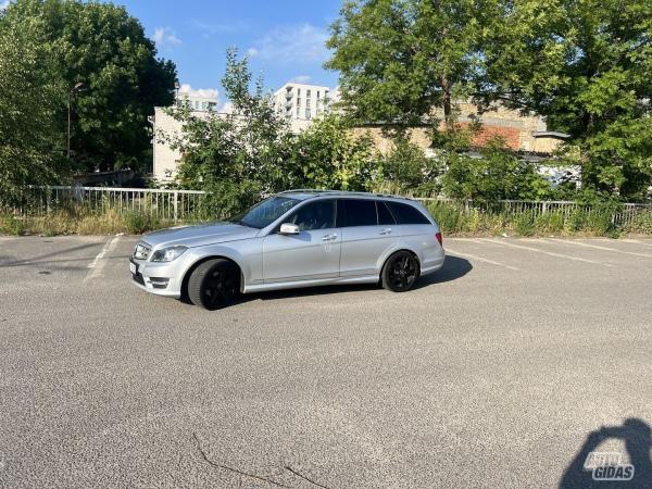 Mercedes-Benz c-220 2012 Viļņa, ar dzinēja tilpumu 2.10 L un nobraukumu 357 tūkst. km par 5900 €, foto 2 vietnē AUTOMOTO.COM.LV