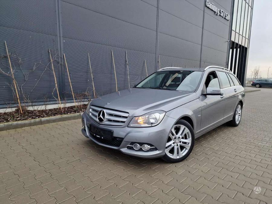 Mercedes-Benz c-220 2012 in Vilnius, with an engine capacity of 2.14 L and mileage of 220 thousand km for 6599 €, photo 1 on AUTOMOTO.COM.LV