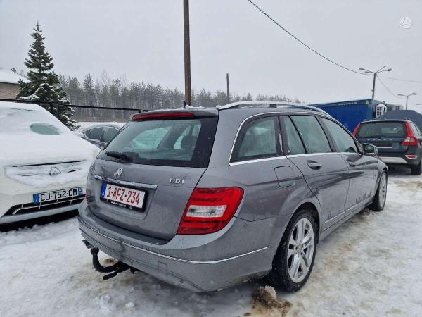 Mercedes-Benz c-220 2012 in Vilnius, with an engine capacity of 2.14 L and mileage of 220 thousand km for 6499 €, photo 5 on AUTOMOTO.COM.LV
