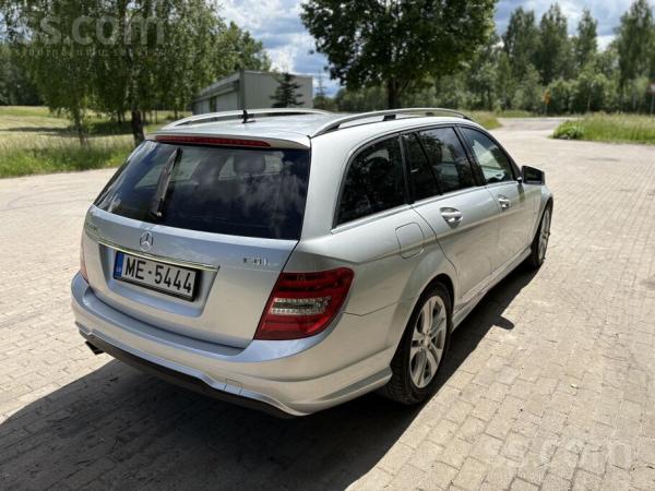 Mercedes-Benz c-220 2012 Liepāja, ar dzinēja tilpumu 2.20 L un nobraukumu 318 tūkst. km par 5300 €, foto 3 vietnē AUTOMOTO.COM.LV
