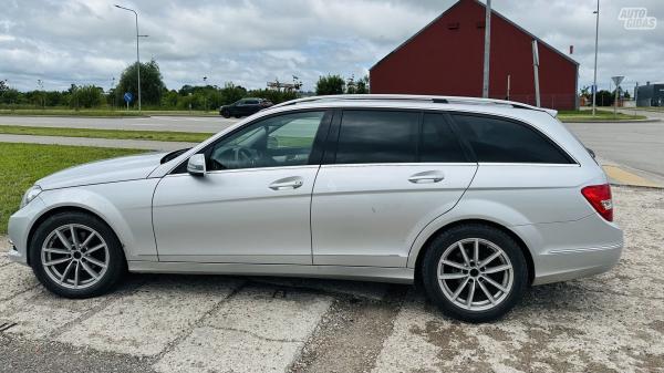Mercedes-Benz c-220 2012 in Siauliai, with an engine capacity of 2.10 L and mileage of 330 thousand km for 3950 €, photo 7 on AUTOMOTO.COM.LV