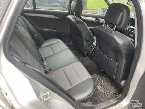 Mercedes-Benz c-220 2012 in Vilnius, with an engine capacity of 2.20 L and mileage of 300 thousand km for 2500 €, photo 19 on AUTOMOTO.COM.LV