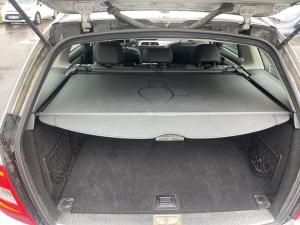 Mercedes-Benz c-220 2012 in Vilnius, with an engine capacity of 2.20 L and mileage of 300 thousand km for 2500 €, photo 22 on AUTOMOTO.COM.LV